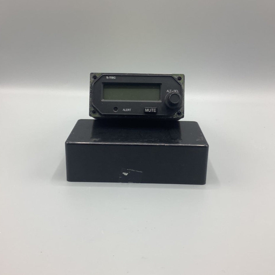 S-TEC SA-200 Altitude Pre Selector - Part Number: 01282-01-01 – Nexair ...